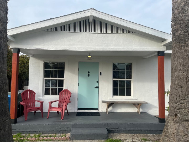 Bayside Bungalow - Fremont, CA