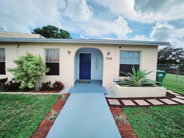 Walk To Hard Rock ~ Amazing Home 31 Days Or Longer - Miramar, FL