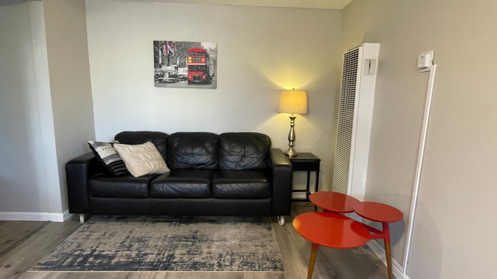 Rr 66 Nob Hill Area Oasis W/fenced Lit Yard - Albuquerque, NM