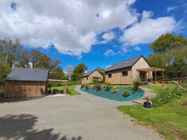 Chalets Avec Spa Privatif, Proche Canal - Châteauneuf-du-Faou