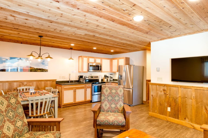 Three-bedroom Lake Placid Townhouse - Lake Placid, NY