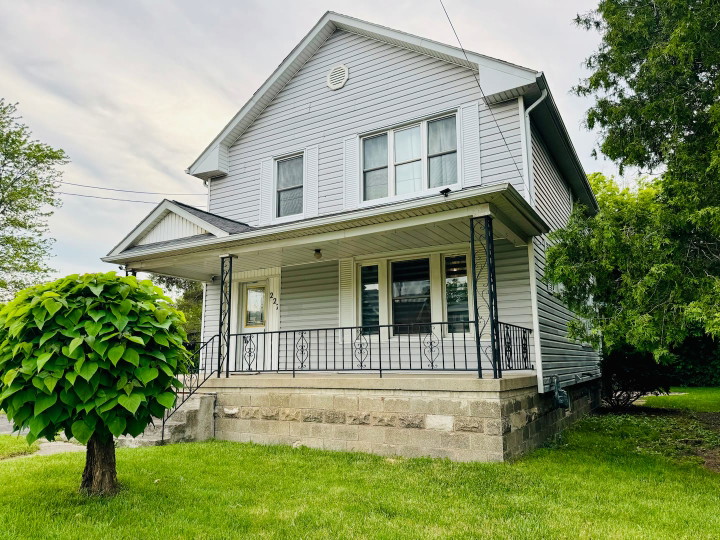Charming Retreat In Chatham-kent - Chatham-Kent