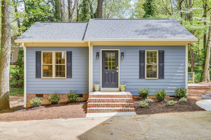 Beautiful Raleigh Cottage Rental: 5 Mi To Downtown - Raleigh, NC