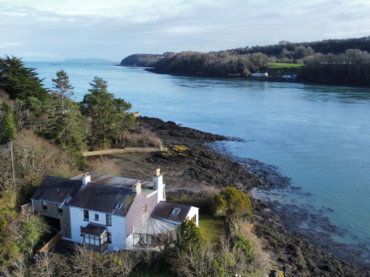 Ynys Faelog Cottage - Bangor