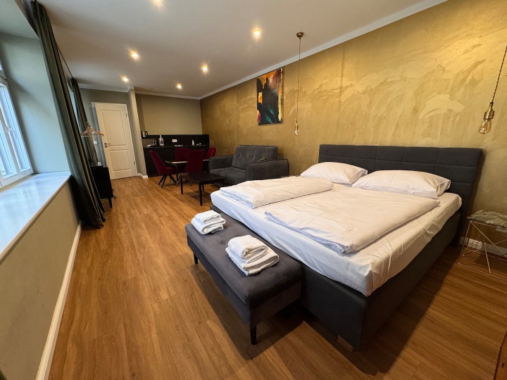 Studio Avec Lit Boxspring - Cuisine - Salle De Bain - Leipzig