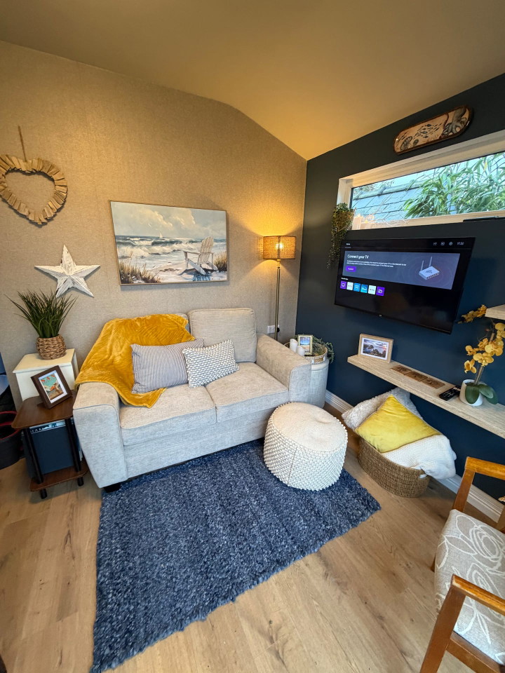 Cabin Hideaway By The Beach - Buncrana