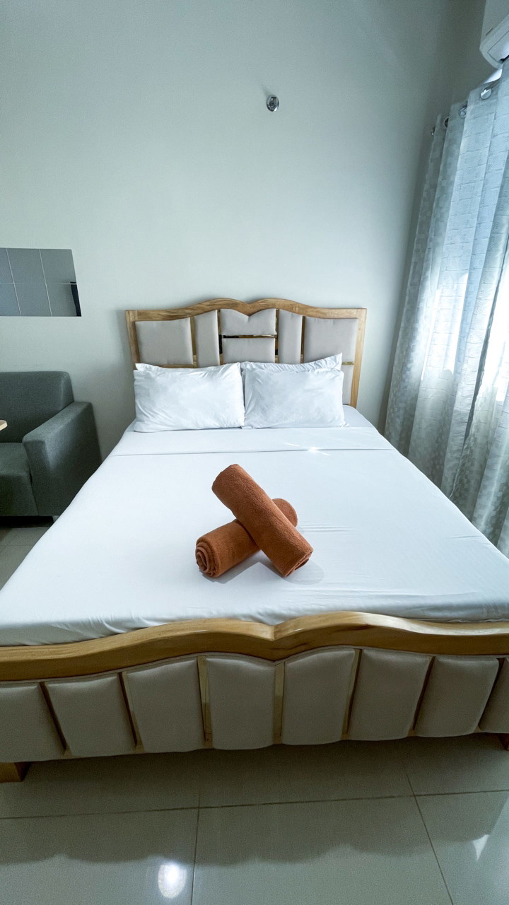 * * *Sm 1 Simple And Comfortable Studio For 2 - Iloilo City