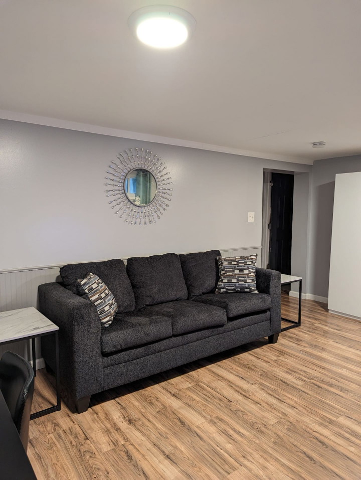 Clean Comfy Cozy Private Suite - Garden City, NY