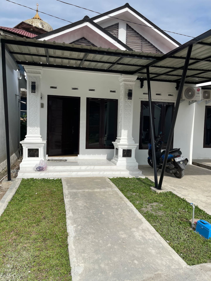 Modern House With 2 Bedrooms - Padang