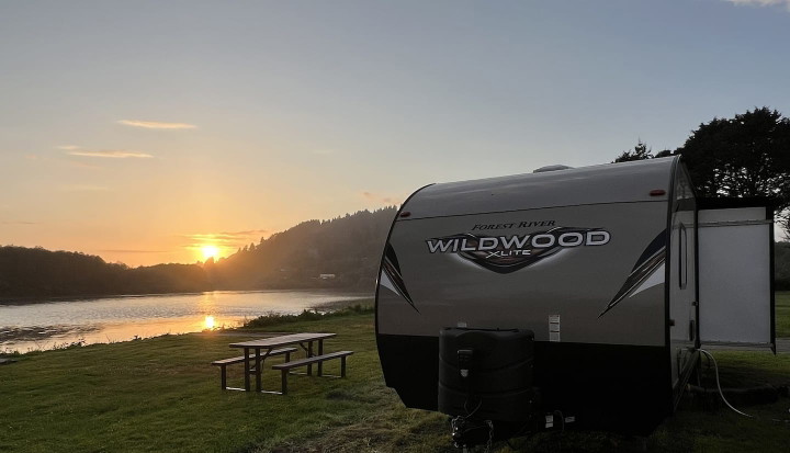 Wildwood Glamping Rv - Site #72 - Klamath, CA