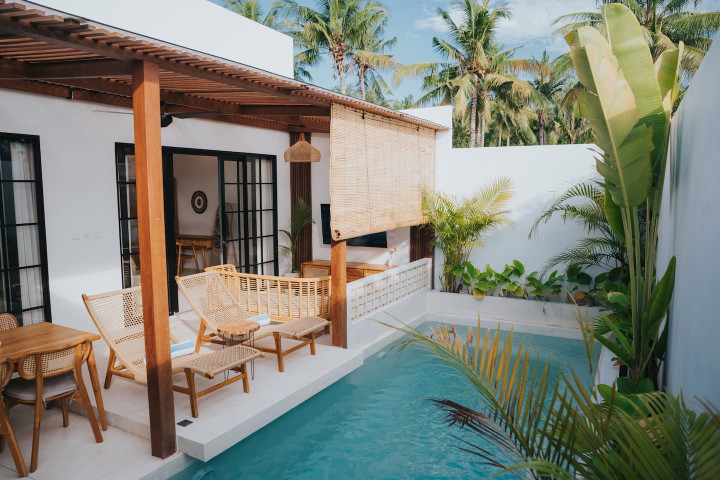 Lovina Villa With Private Pool - Bali