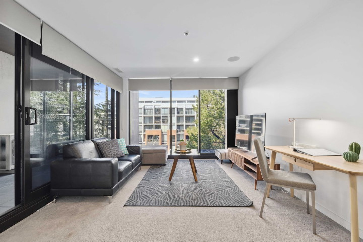 2br In Midnight Apartment Braddon - Free Car Space - Canberra