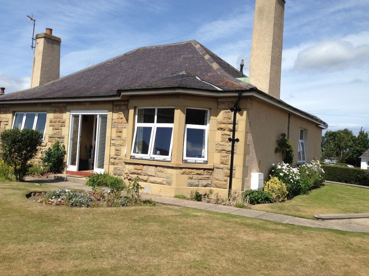 Licence No: Mo-00672-f  Stb 4* Large Property & Garden, Sleeps 8. Free Wifi - Elgin