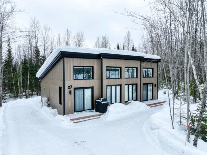 Hôtel à La Maison - Le Verseau, Golf Et Ski! - Thetford Mines