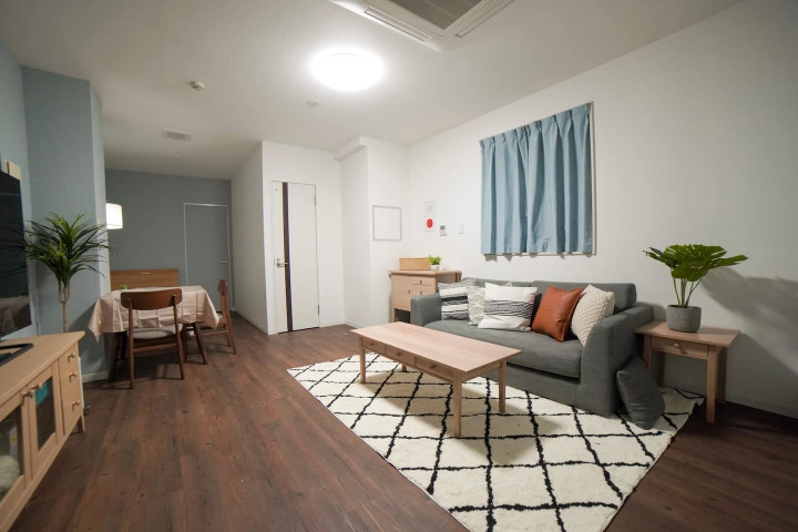 2 Bed / 2 Shower / 1 Sofa Chinatown, New Building - みなとみらい
