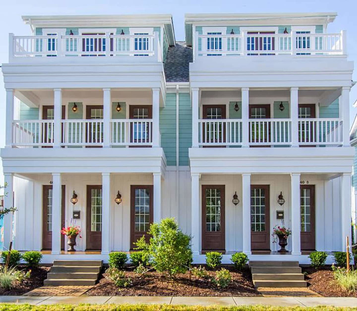 Spacious House By The Beach And Boardwalk - Virginia Beach, VA