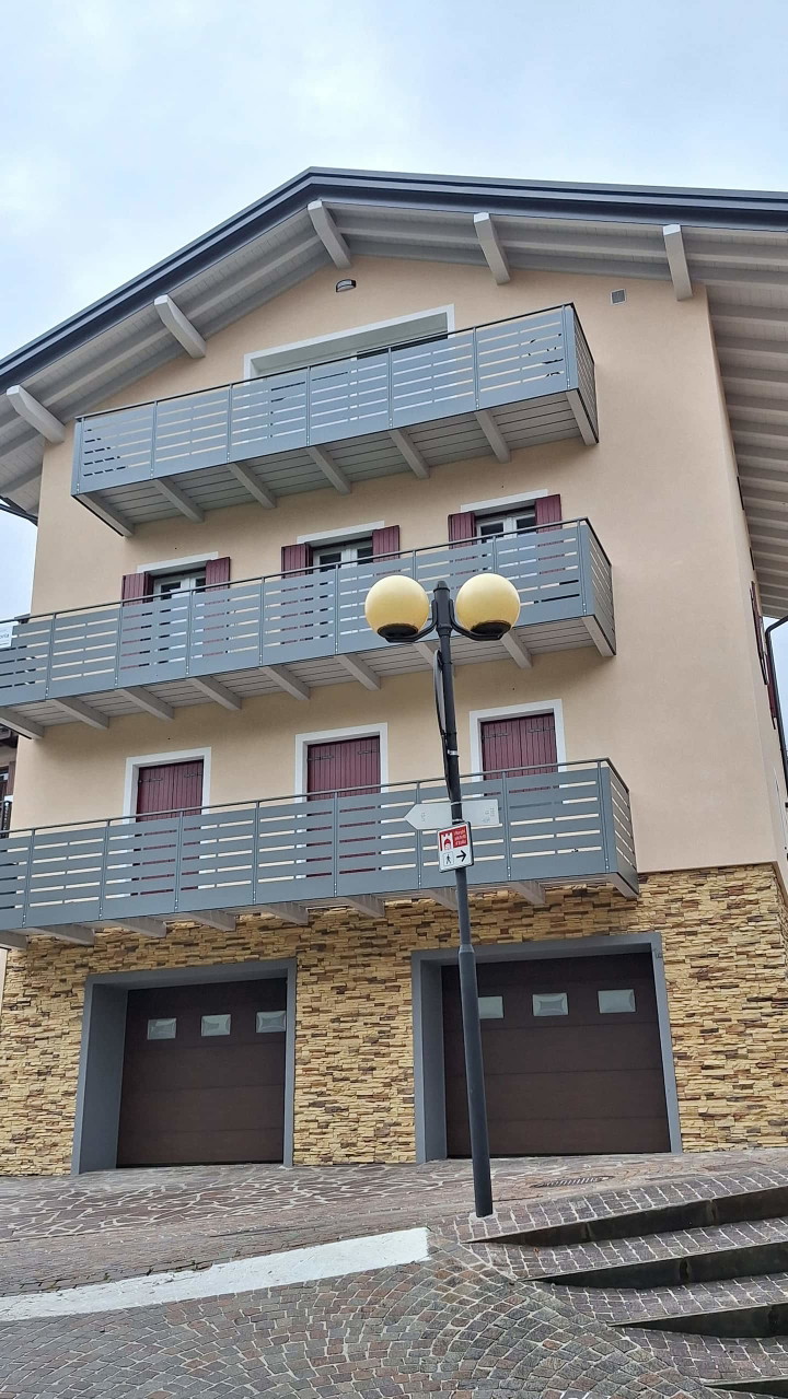 Nuovo E Ampio In Pieno Centro - Andalo