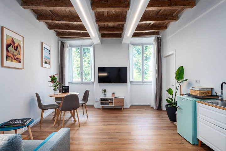 Renai Riverside Duo - Florence