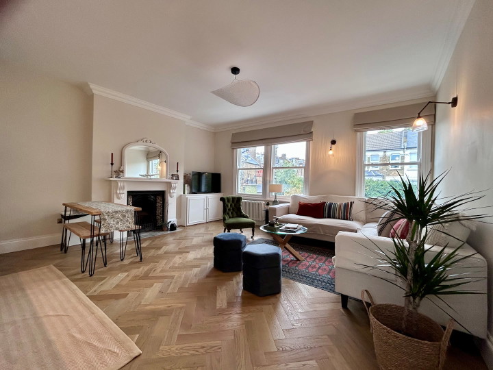 Charming Hampstead Hideaway - London