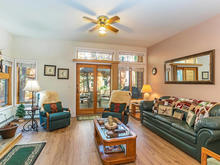 2br Condo With Hot Tub & Views - Carson City, NV