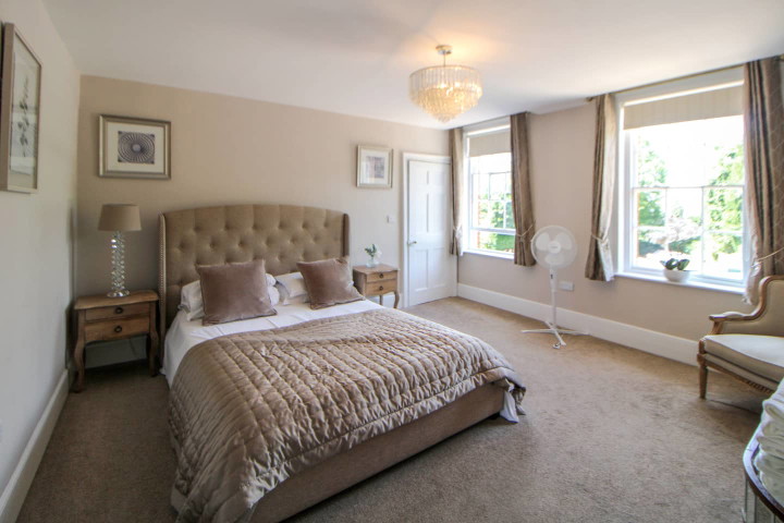 The Fraya Suite - Basingstoke