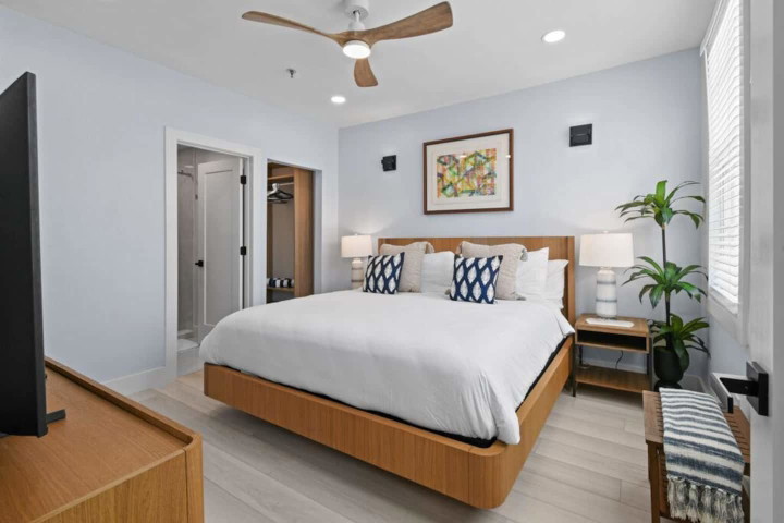 Renov/stepstobeach/pool/shore 1br - Palm Beach, FL