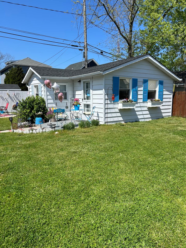 Sea Glass & Lavender Cottage - Sea Girt, NJ