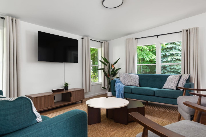 Beach Access Stylish 3br Escape, Sun & Sand Resort - Port Austin, MI