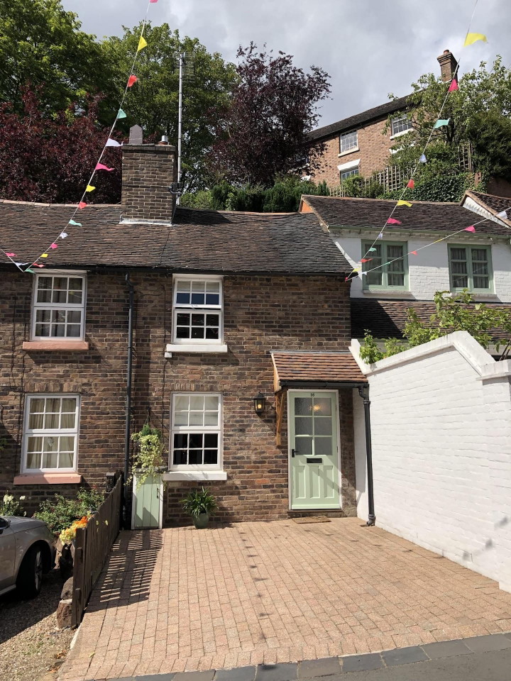 2bed-sleeps 4-parking-superfast Wifi - Bridgnorth
