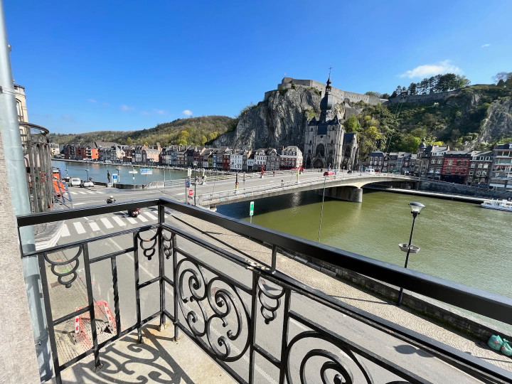 "La Lesse" Au Coeur De Dinant - Le Ruisseau - Dinant