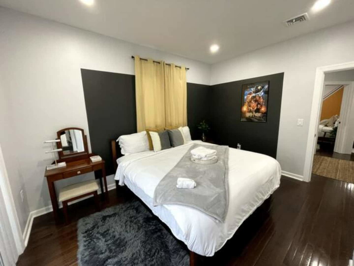 Big 4br, Private Deck~sleeps 10~ewr 15min~ny 30min - Staten Island