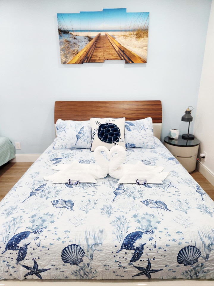​Hard Rock Stadium & Guitar Hotel Private Retreat. - Pembroke Pines, FL