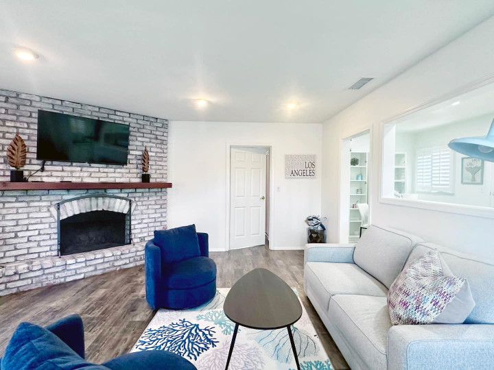 Venice Marina Beach Home W/private Garden - Venice Beach, Los Angeles, CA