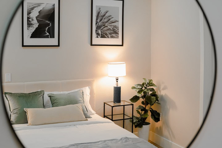 Cozy 1 Bd Space In Weho - Los Angeles