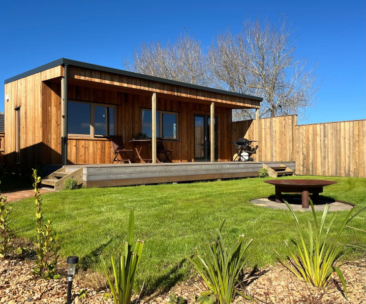 Larchwood Cabin - Raglan
