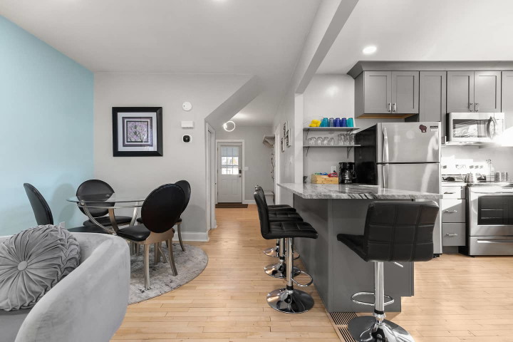 Freshly Renovated, Modern House - Great Location - Appleton, WI