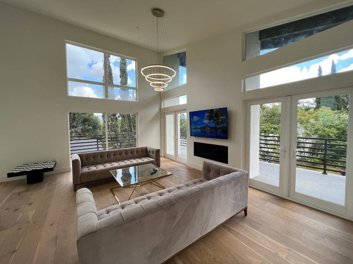 Gorgeous New "Cosmopolitan Arts House" In Prime Silverlake With Pool And Views! - Los Angeles