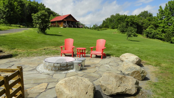 Mountain Cabin On 56 Ac Outdoor Hot Tub Hebron, Ny - Hudson Valley, NY