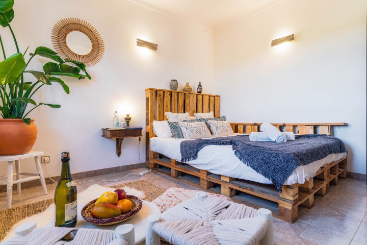 Room With Nature View In Our Vibrant Ocean Lodge - Algarve