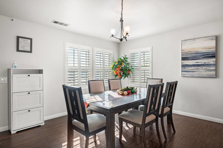 Family Vacation Home W Pool, Disney Land, Beach - Cypress, CA