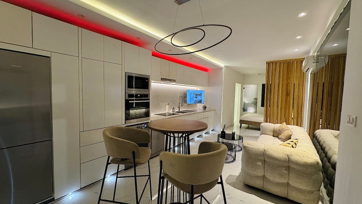 Studio Nayo Home (First One), Classe Et Sécurisé. - Abidjan