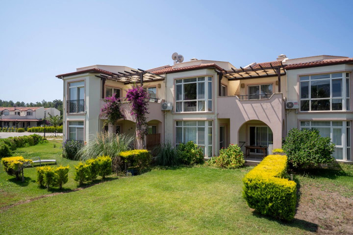 Eros 4, Apollonium Sitesi - Altınkum