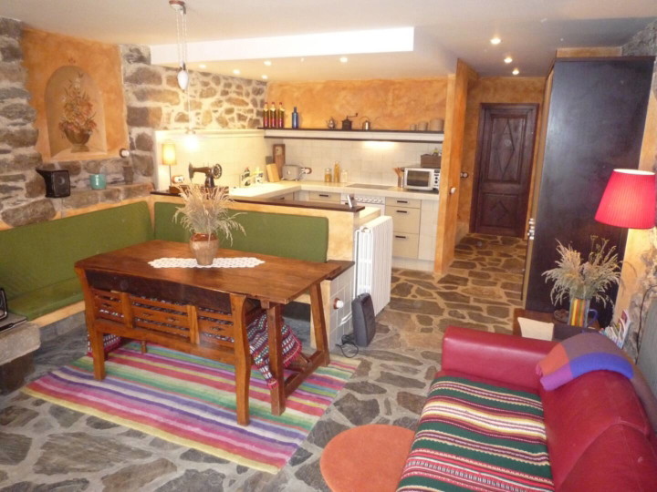 Casa Rural Con Encanto En Setcases, Girona - Setcases