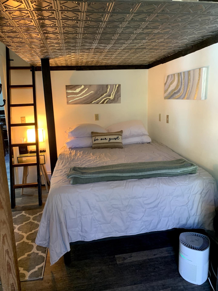 Apartment On Boody St - Fenced Yard, Pet Friendly! - Brunswick, ME