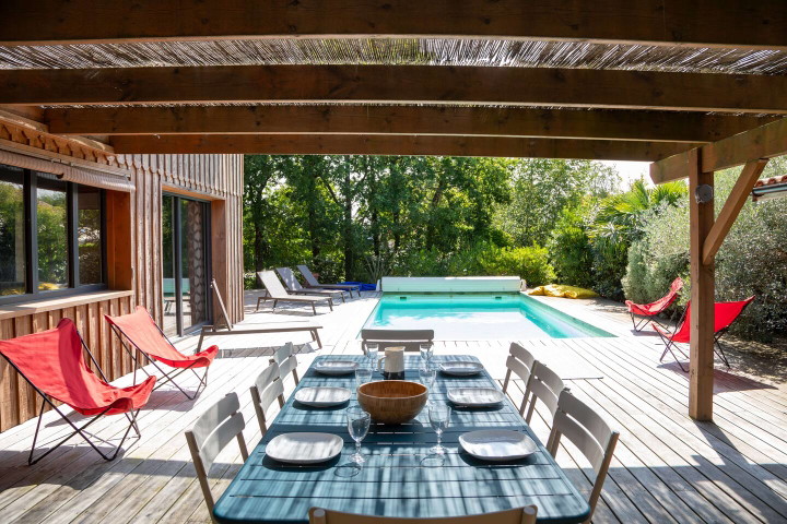 Villa Avec Piscine Pour 8, Moderne Et Lumineuse - Hourtin