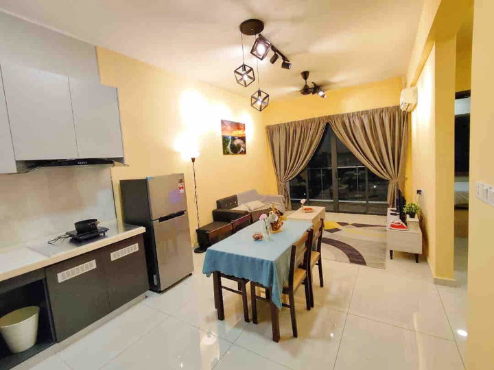 Comfort Stay Danga Bay Amberside 2bd Free Wifi - Johor Bahru