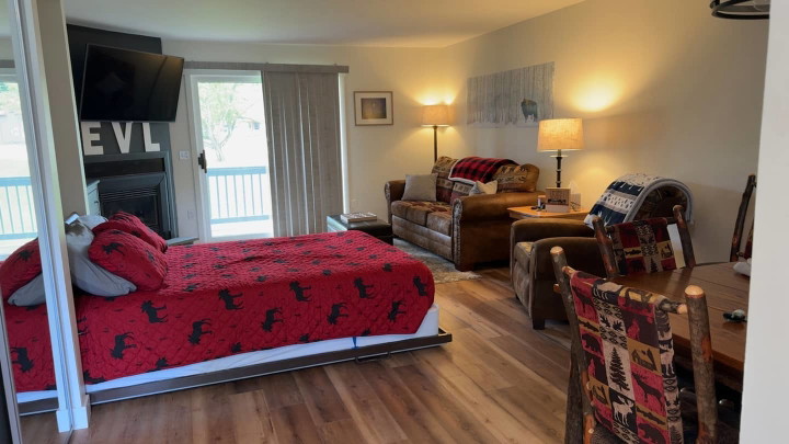 Walk To The Slopes & Town Studio - Ellicottville, NY