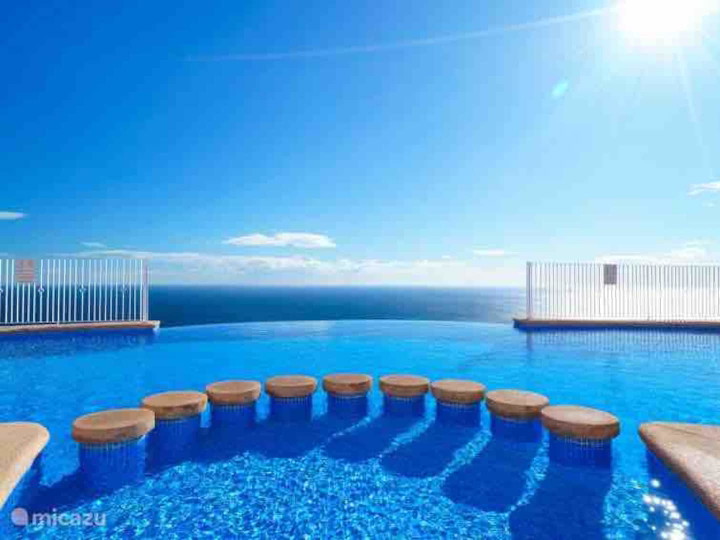 Dreamview House - Cumbre del Sol