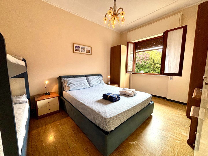Appartamento 6 Posti Letto + Parcheggio Privato - Spotorno