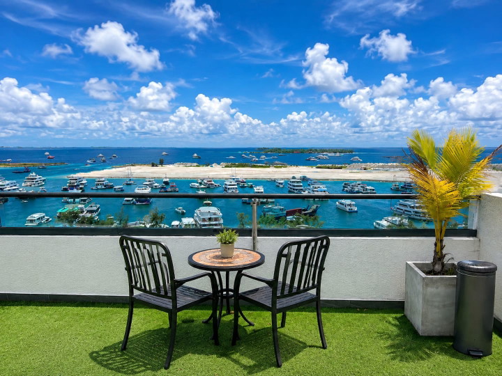 Luxury Spacious 2br - Airport Transfer - Pool&gym - Maldives